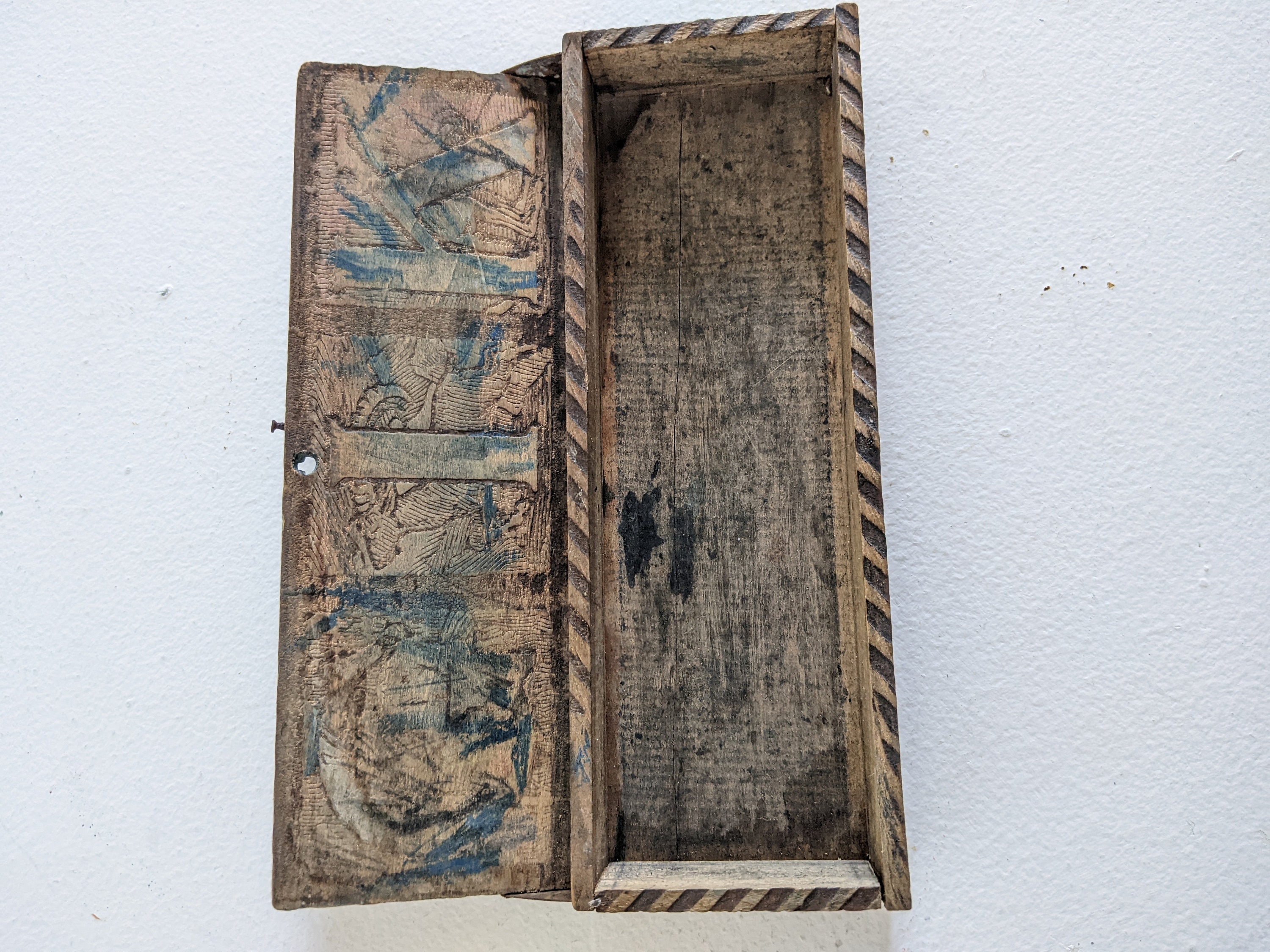 Vintage, Carved, Wooden Tie Box - Etsy