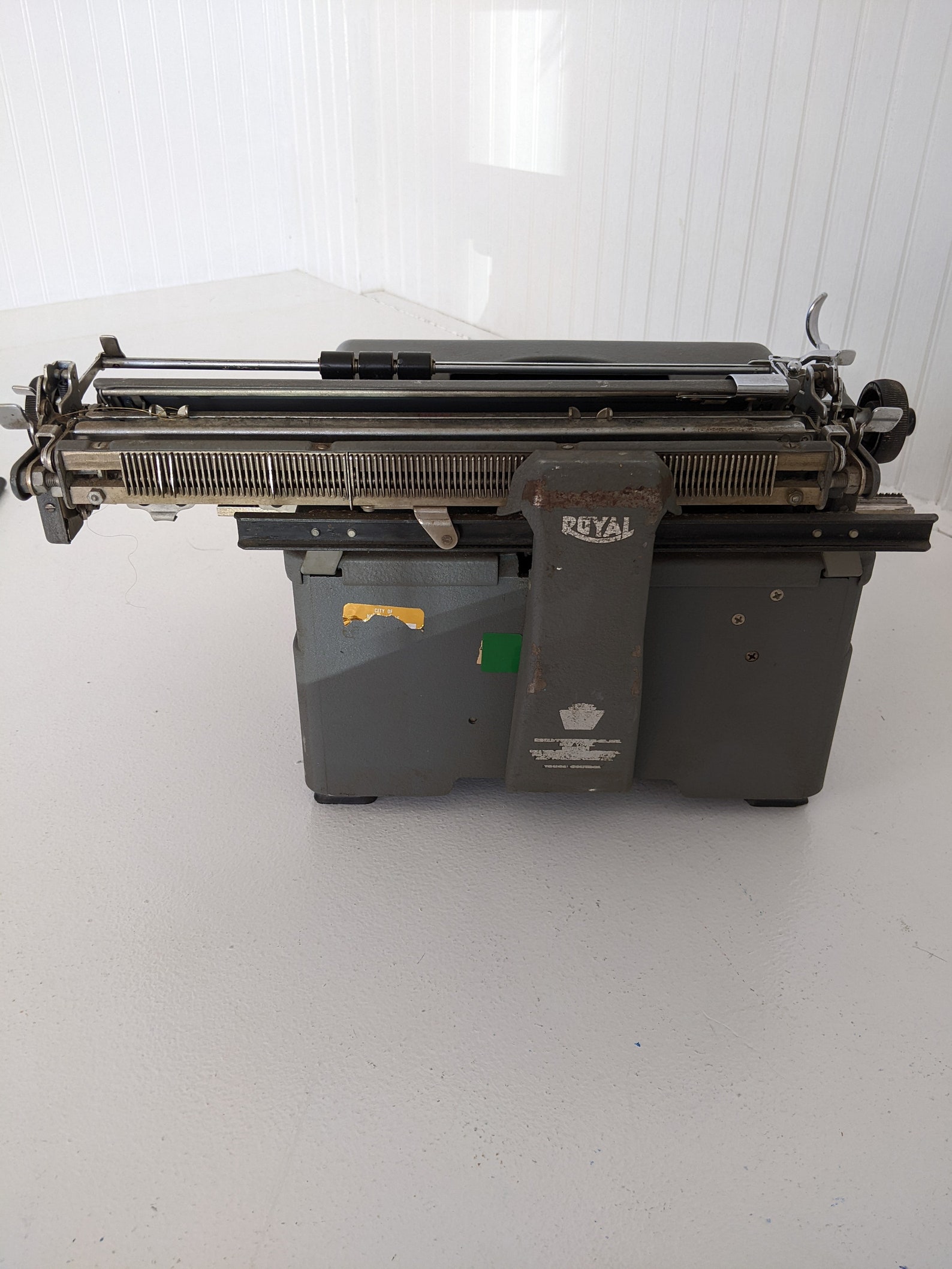 Vintage 1940s Royal Typewriter - Etsy