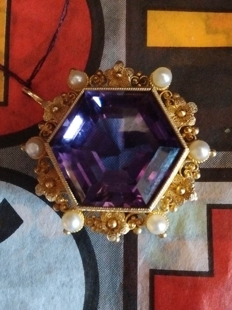 Victorian Siberian Amethyst and Natural Pearls Set in 18k Yellow Gold ...