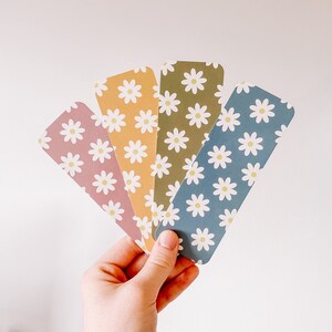 Daisy Bookmark | Green Daisies Book Mark | Book Lover | Flowers - Etsy