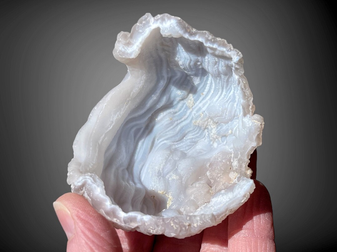 Chalcedony Geode / Fluorescent Mineral / Quartz Chalcedony Geode Cup ...