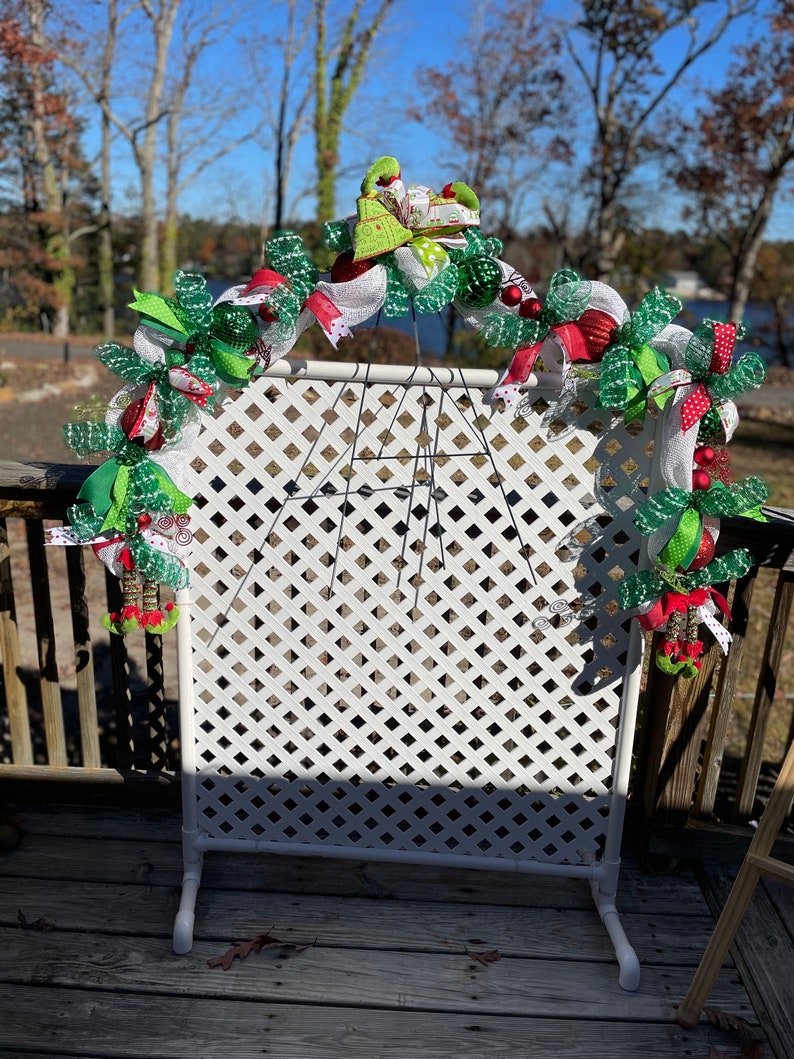 Elf Holiday Garland, Elf Christmas Garland, Elf Garland for Mantle, Elf ...