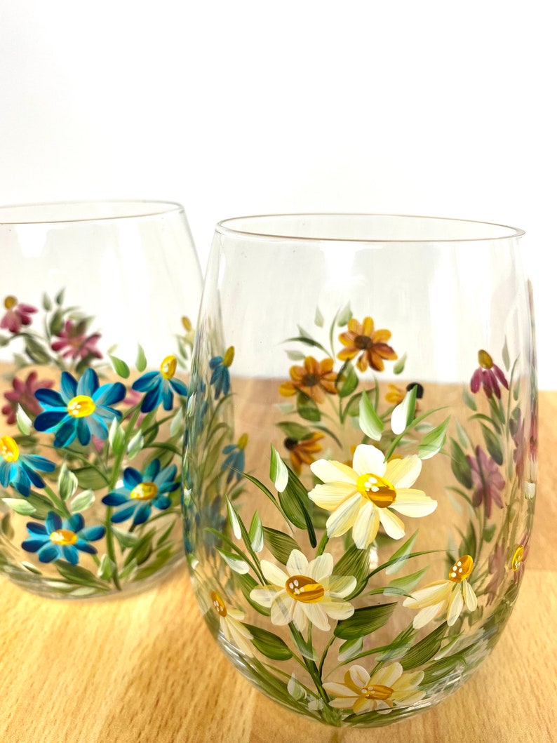 Stemless Wine Glass. HANDMADE Daisy Wine Glass. Colorful - Etsy