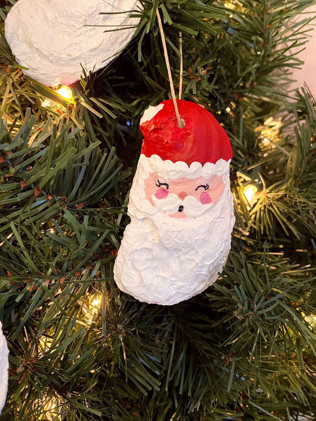 READY to SHIP Hand-painted Oyster Shell Santa Claus Ornaments ...