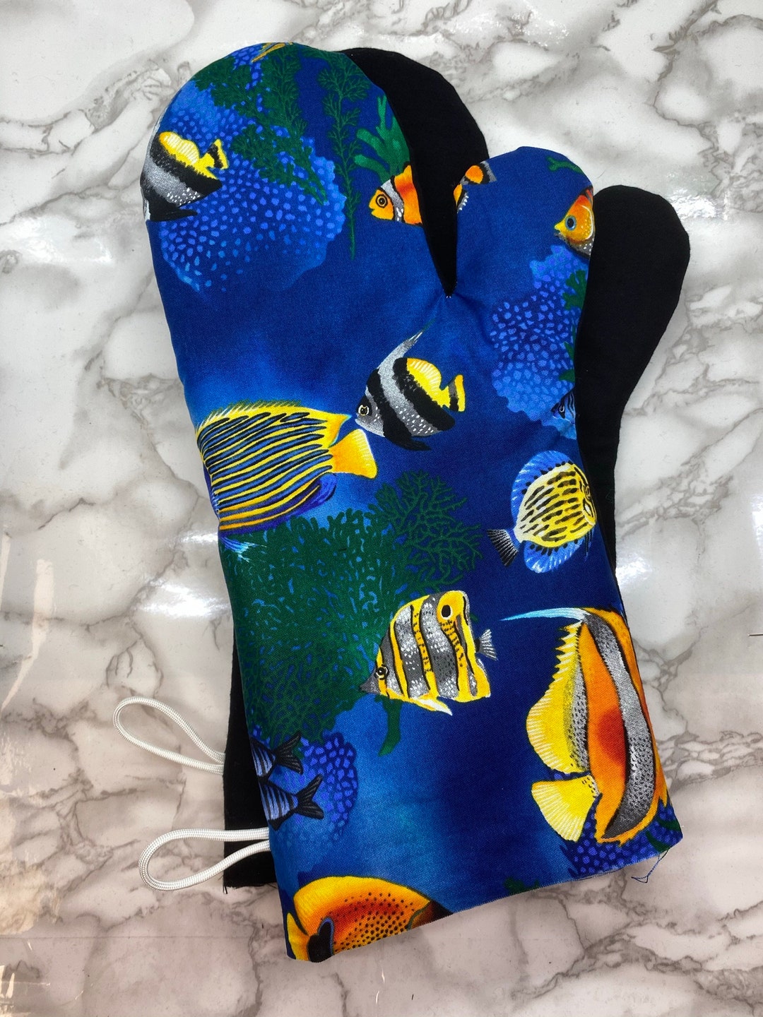 Oven Mitts! Marine Fish, Sea Life, Ocean. A Pair of Fully Functional ...
