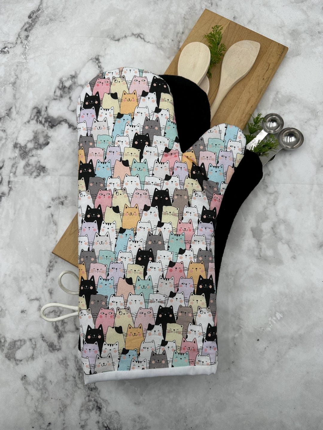 Oven Mitts! Cats. Cartoon. A Pair of Functional, Long, Oven Gloves ...