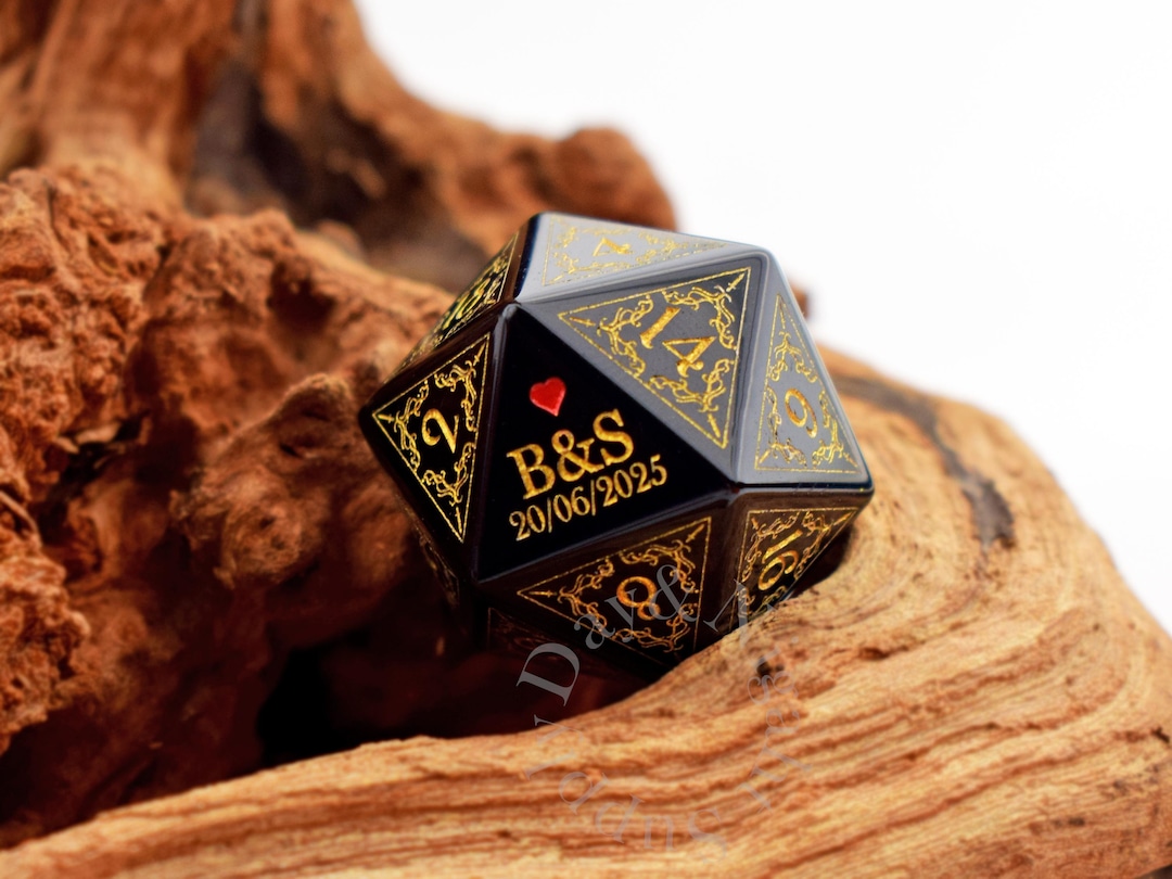 Customize Gemstone D20, Engrave Initial Dice, Dungeons and Dragons ...