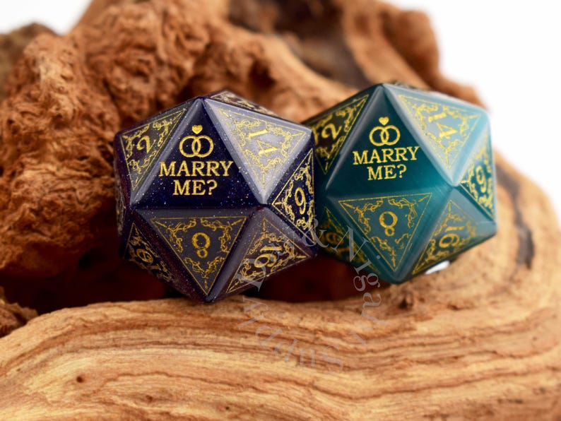 Personalized D20 Dice for DND Gamers, Customize Gemstone D20, Custom ...