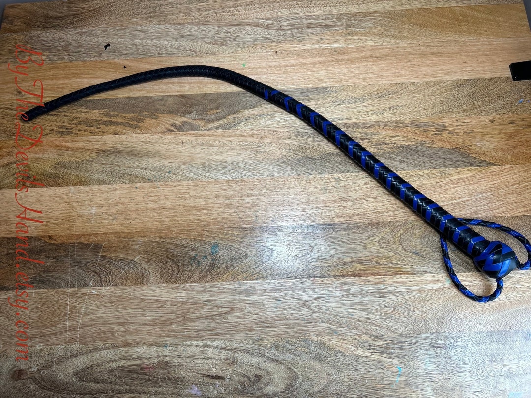 Medieval Dungeon Master Whip Braided Blue and Black Leather Length 33 ...