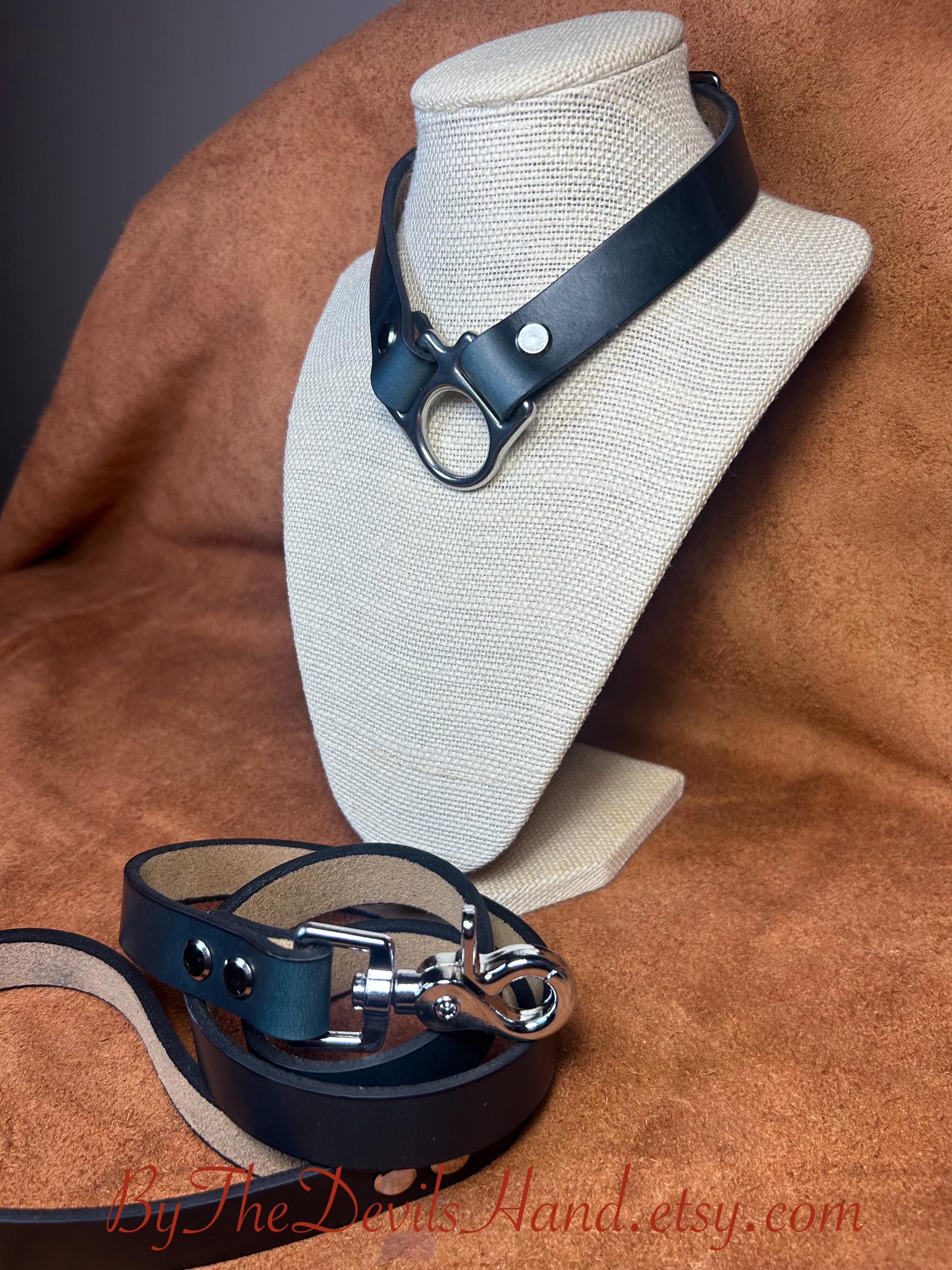 Slave / Submissive Ownership Collar With Matching Leash in Horween ...