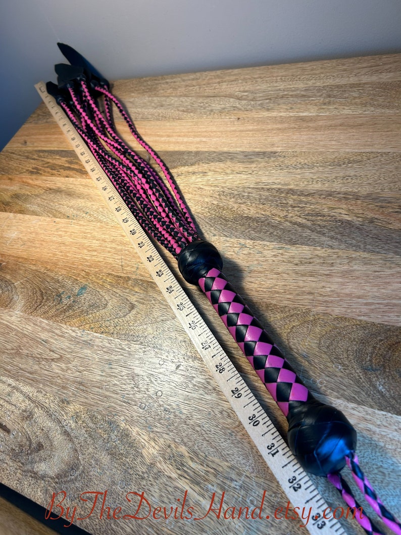 Dagger Tip Flogger - Cat O Nine Tails - Cat of Nine Tails - Pink and ...