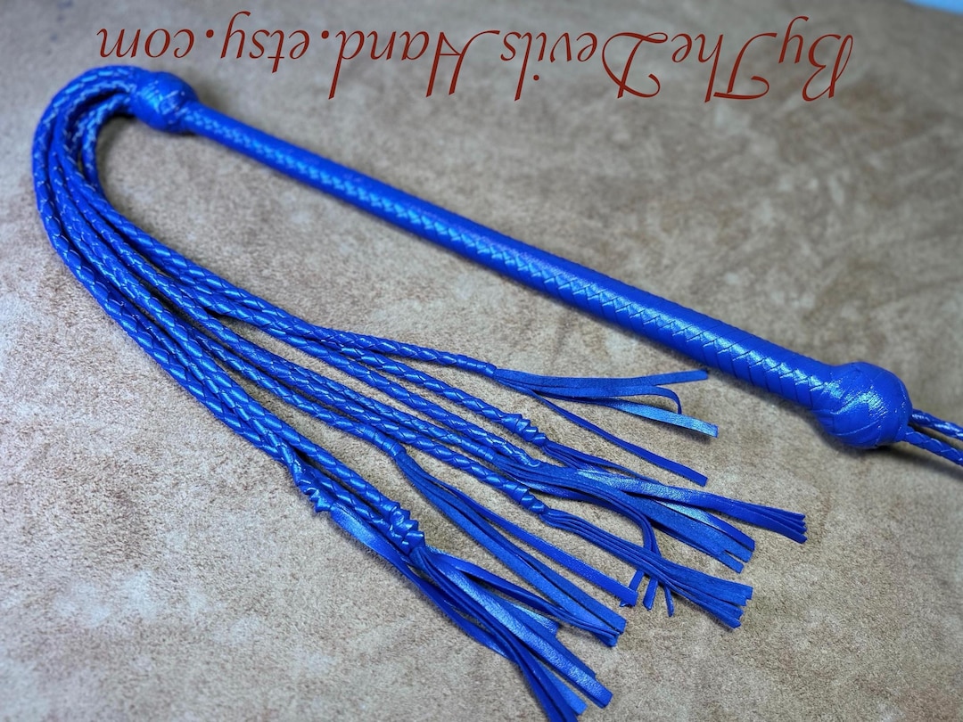 Cat of Nine Tails Long Handle Cyrus Purple Lush Rich Color Leather 39 ...