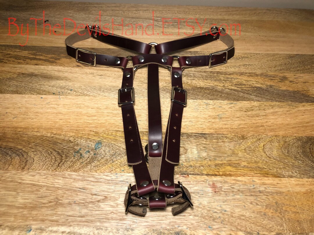 Horween Oxblood Chromexcel Leather Wand Harness: Adjustable Fit - Etsy