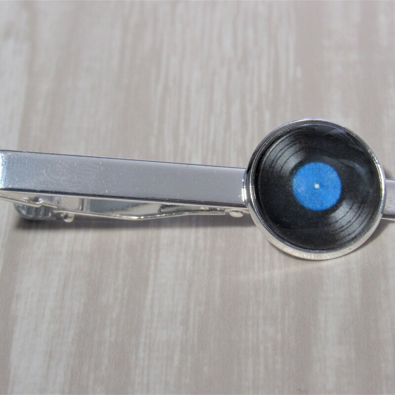 Gifts for Disk Jockeys - 60+ Gift Ideas for 2025