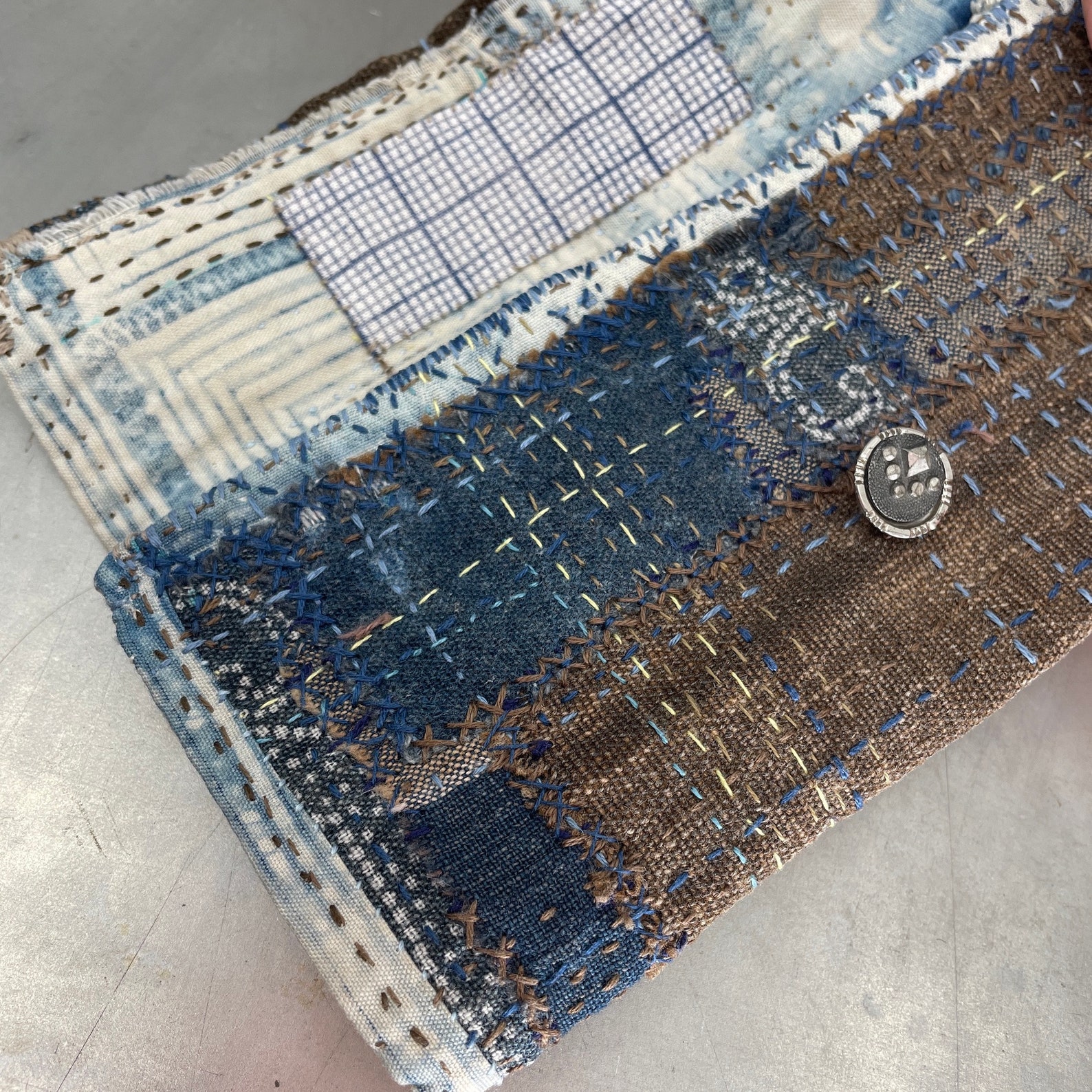 Recycled Textiles / Repurposed Vintage Fabric Art Wallet - Etsy