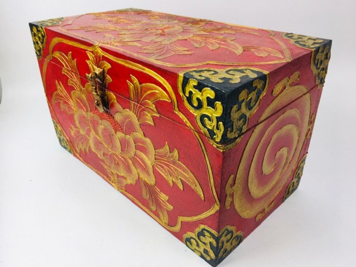 WELLNESS GIFT BOX Meditation Spiritual Buddhist Himalayan | Etsy