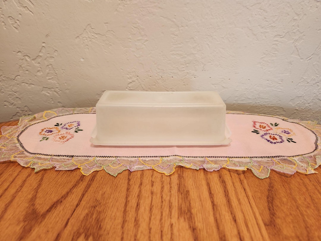 Vintage 1960's Tupperware Butter Keeper / Butter Dish #636 - Etsy