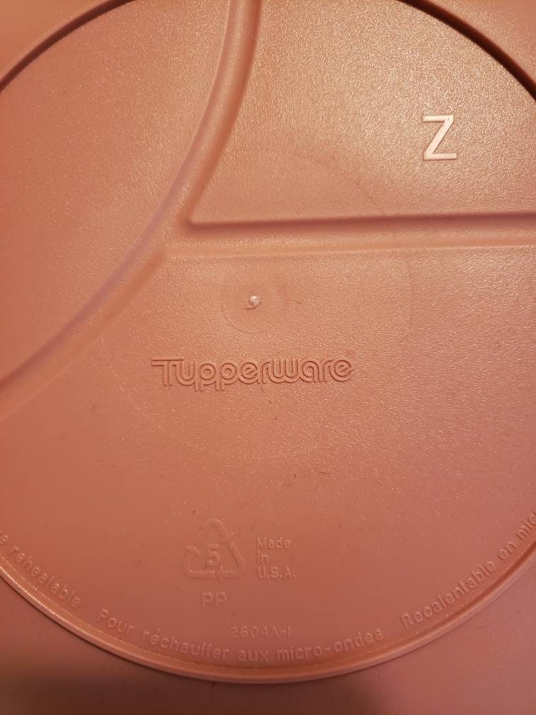 Mauve Tupperware Three Course Microwavable Divided Dish #2604A-1 With ...