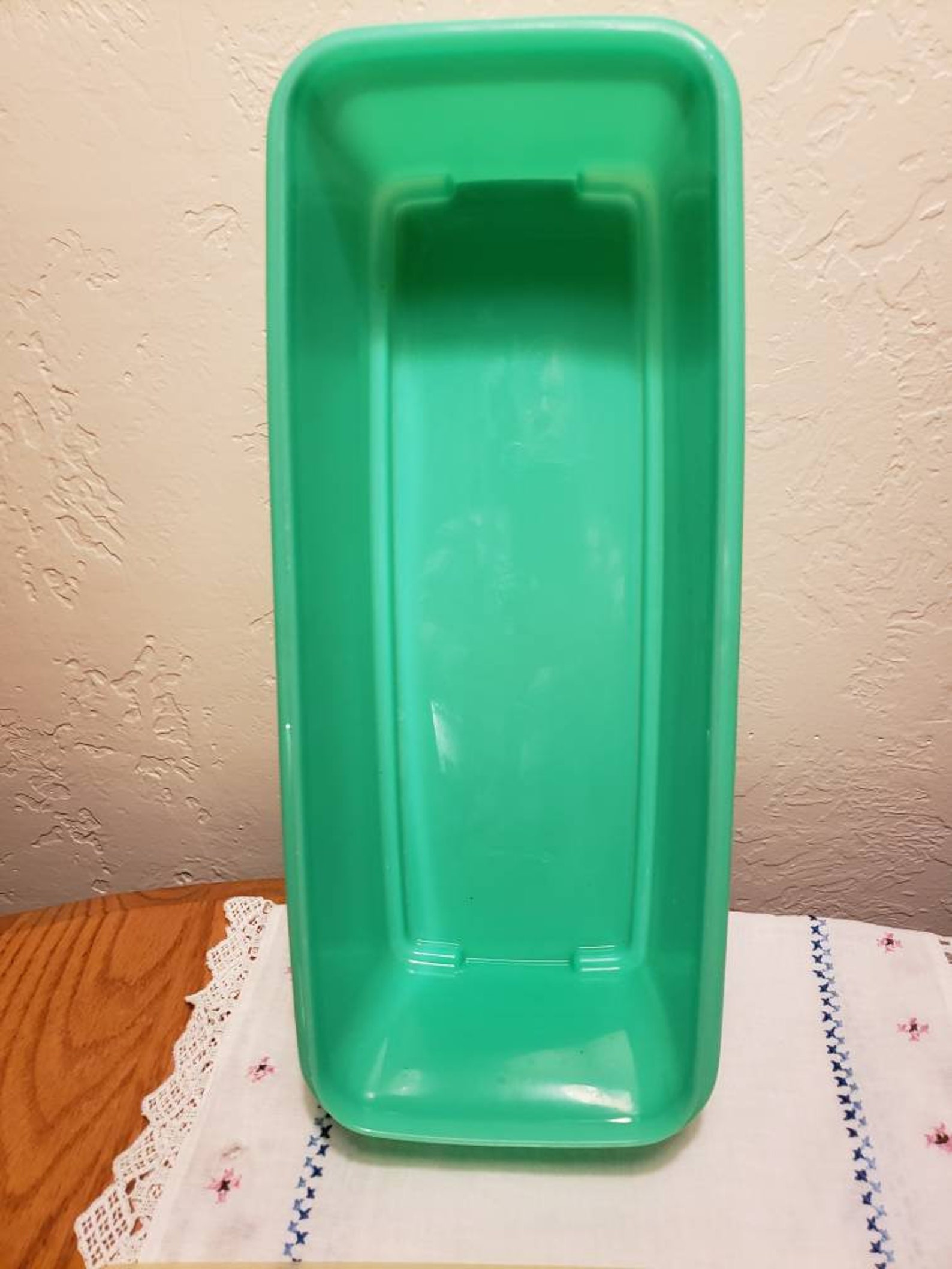 Vintage 1980's Tupperware Easy Crisp Container / Celery - Etsy