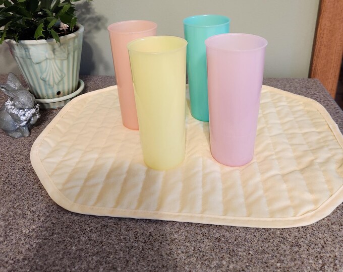 Vintage 16 Oz. Tupperware Plastic Tumblers Set of 4 107 in Pretty ...