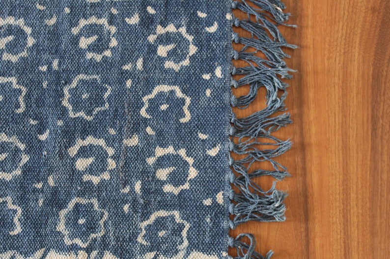 8 X 10 9 X 12 Handmade Hand-dyed Indigo Rug White/indigo - Etsy