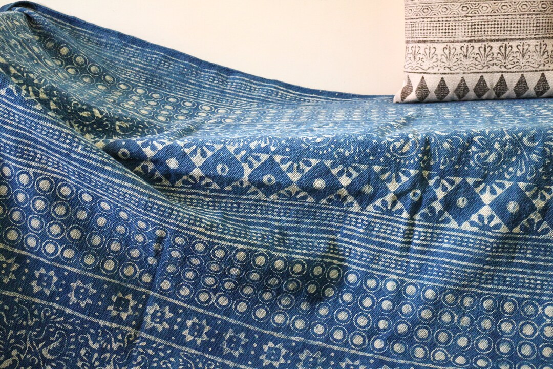 8 X 10, 9 X 12 Handmade Hand-dyed Indigo Rug, White/indigo, Traditional ...