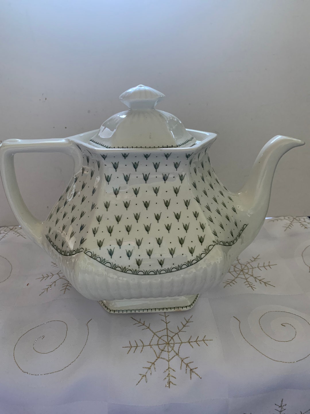 Beautiful Large Adam’s Meadowlands Teapot Rare - Etsy UK