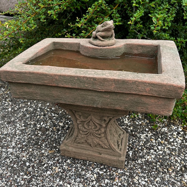 Bird Bath - Etsy