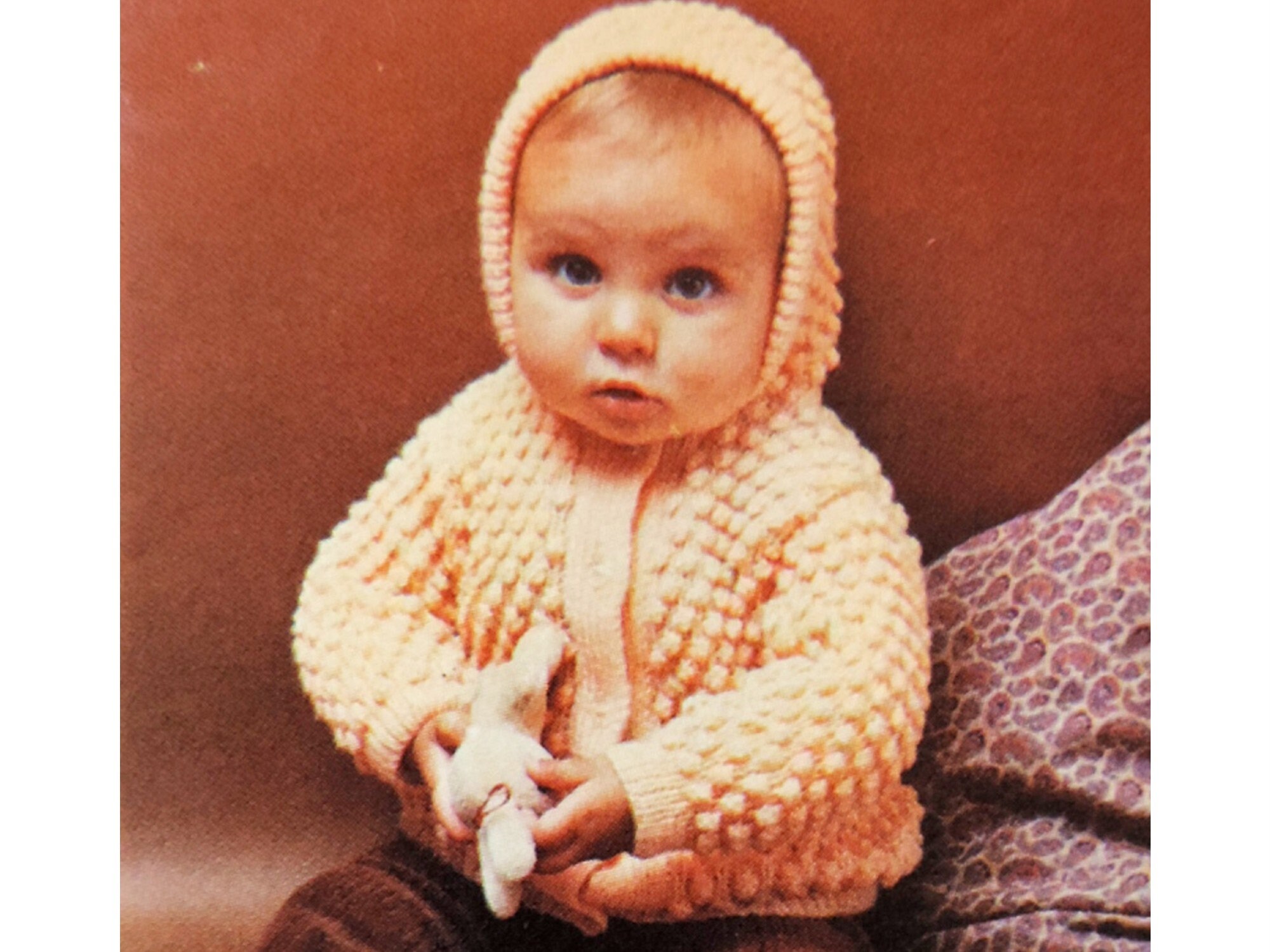 Hooded Baby Jacket Knitting Pattern Size 1-2