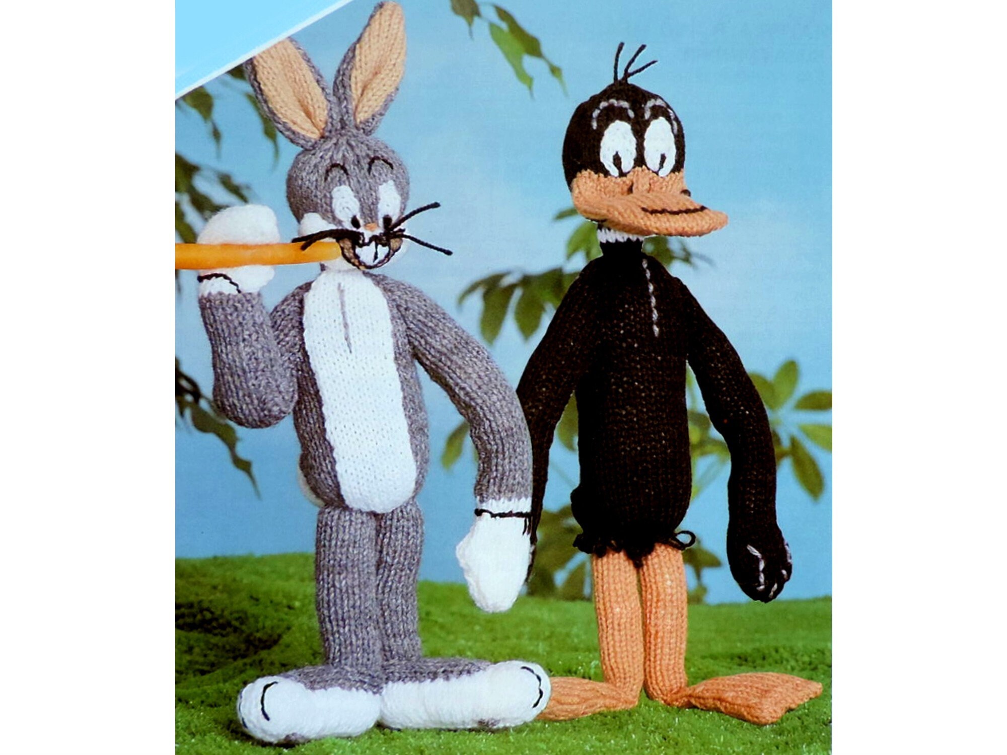 Daffy Duck And Bugs Bunny Rabbit Season