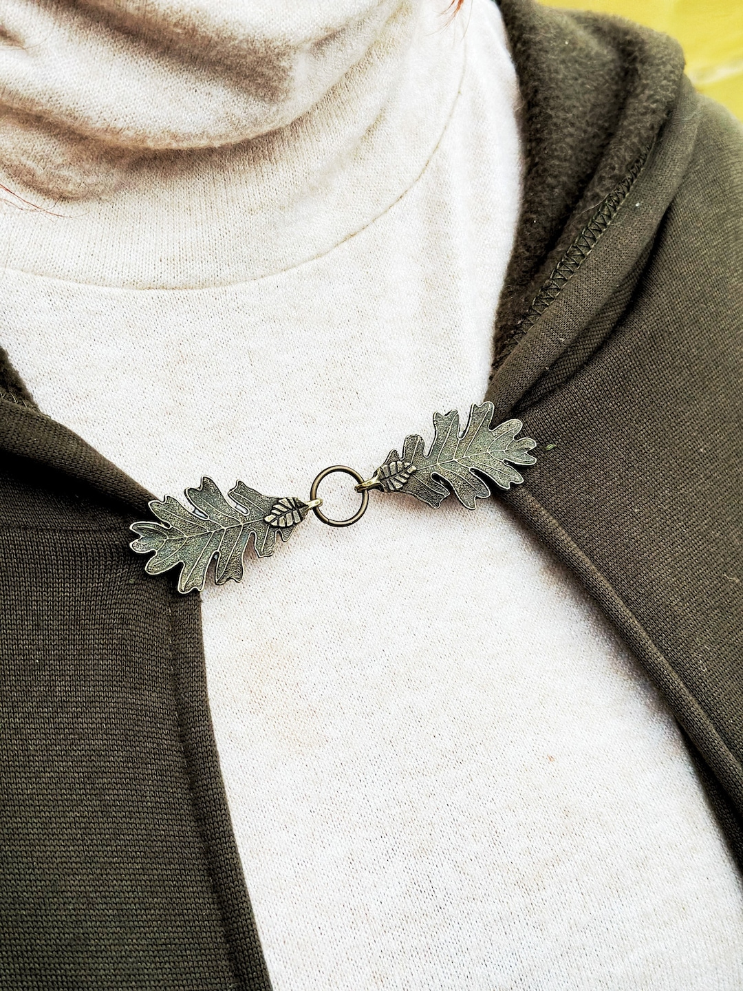 NEW Bronze Oak Leaf Cloak Clasp "terebinth" | Renaissance Fair Outfit ...