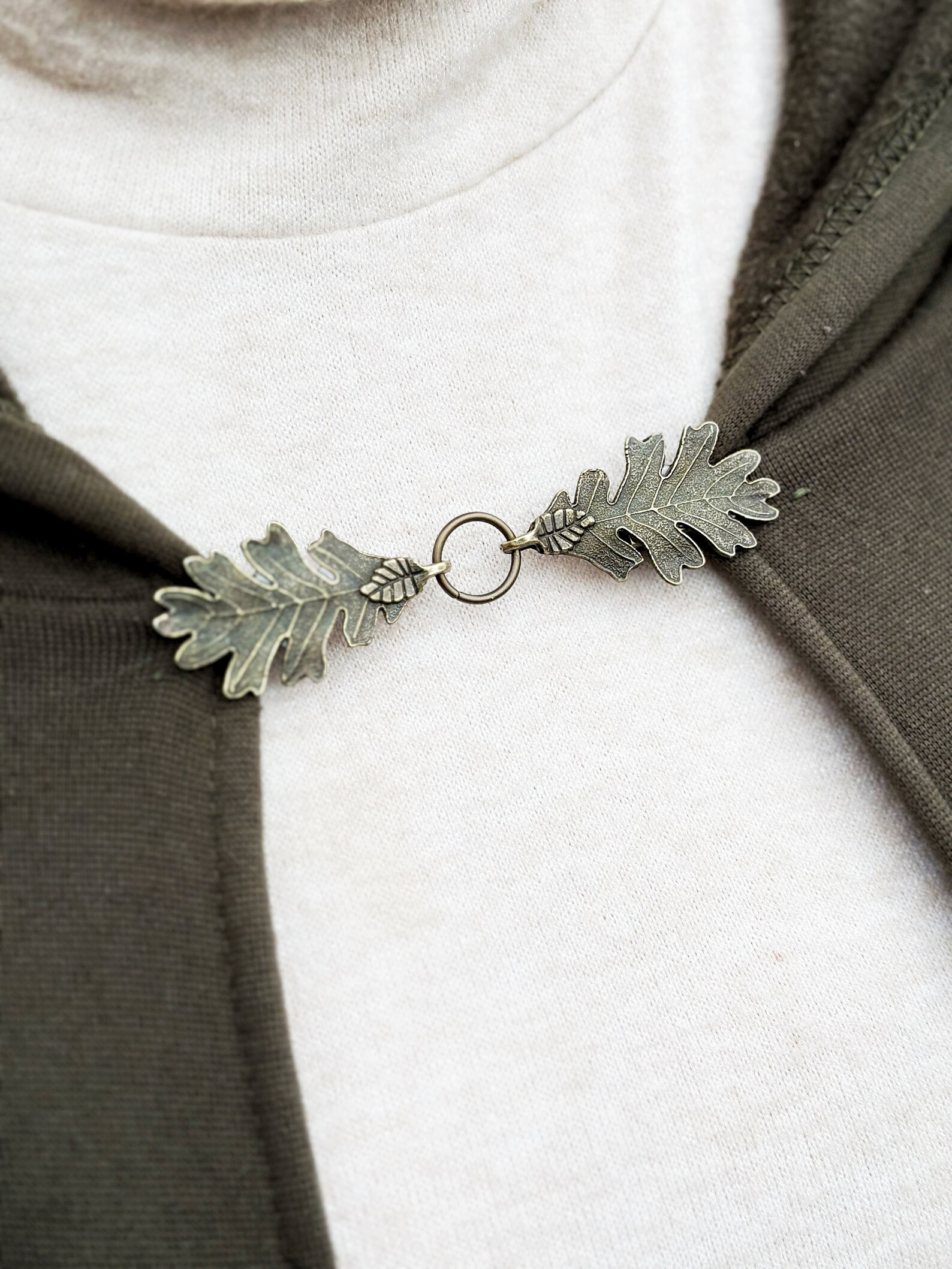 Pair of Oak Leaf Cloak Clasp | Set of 2, "terebinth" Silver & Bronze ...