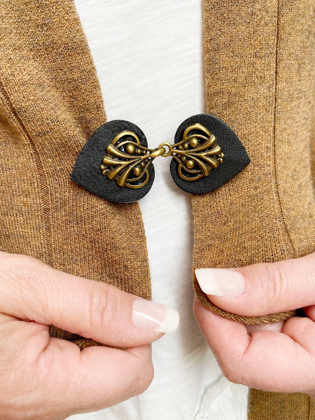 Cinch Clip | Cloak Clasp | Bronze & Black Leather Dress Clips | Waist ...