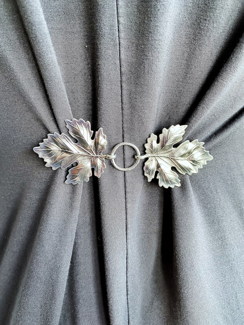 Silver Leaf Cloak Clasp "sylvan" | Dress Cinch Clip | Festival Cape ...
