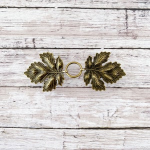 Bronze Leaf Cloak Clasp "sylvan" | Dress Cinch Clip | Festival Cape ...