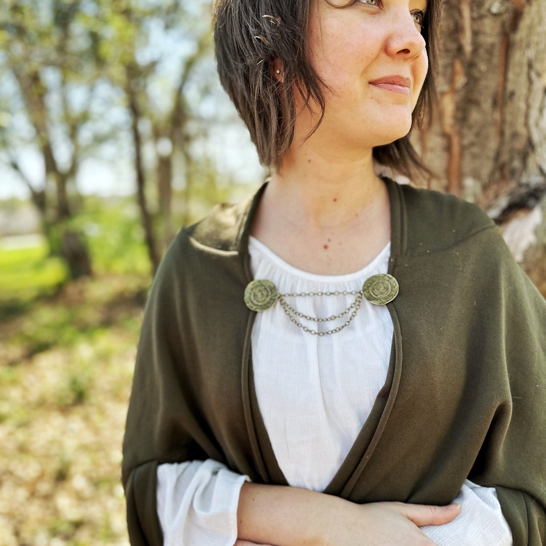 NEW Bronze Medallion With Chains Cloak Clasp Medieval Medallions Viking ...