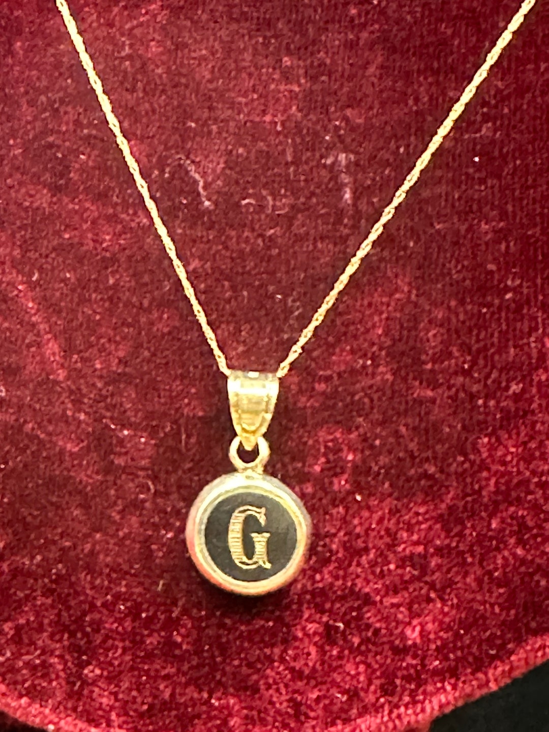 Adorable 10K Yellow Gold “G” Pendant Necklace With 18” 10K Yellow Gold ...