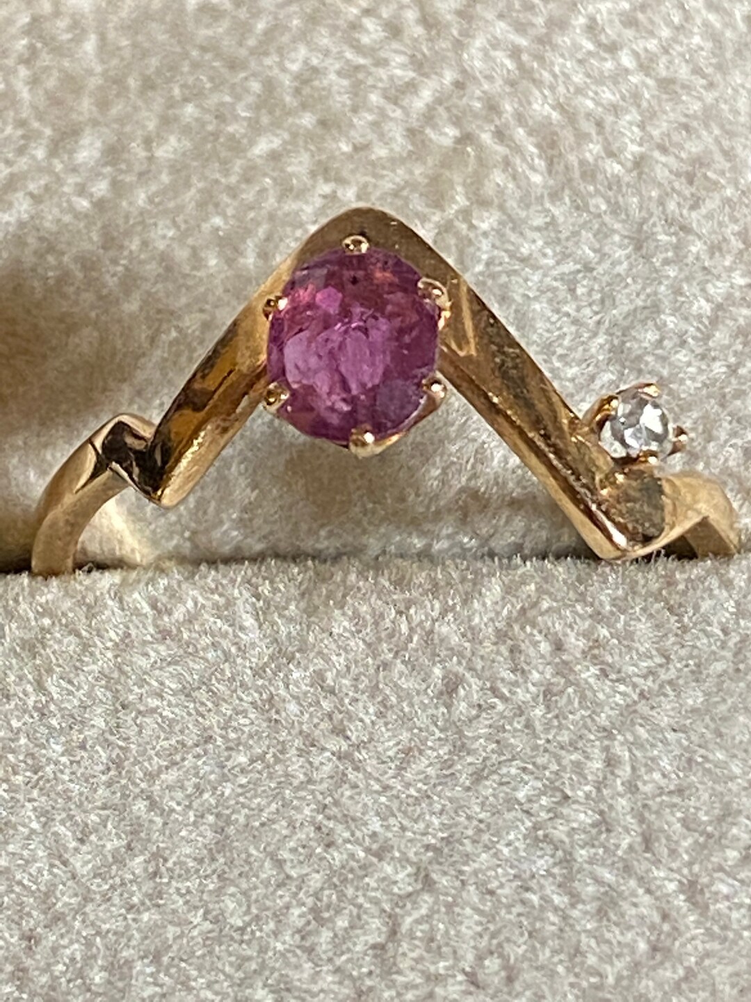 14K Yellow Gold Zigzag Chevron Ruby Ring With Accent Cz~size 8 - Etsy