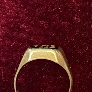 Antique 100 Year Old 10K Yellow Gold Onyx THS Class Ring~size 7 3/4 - Etsy