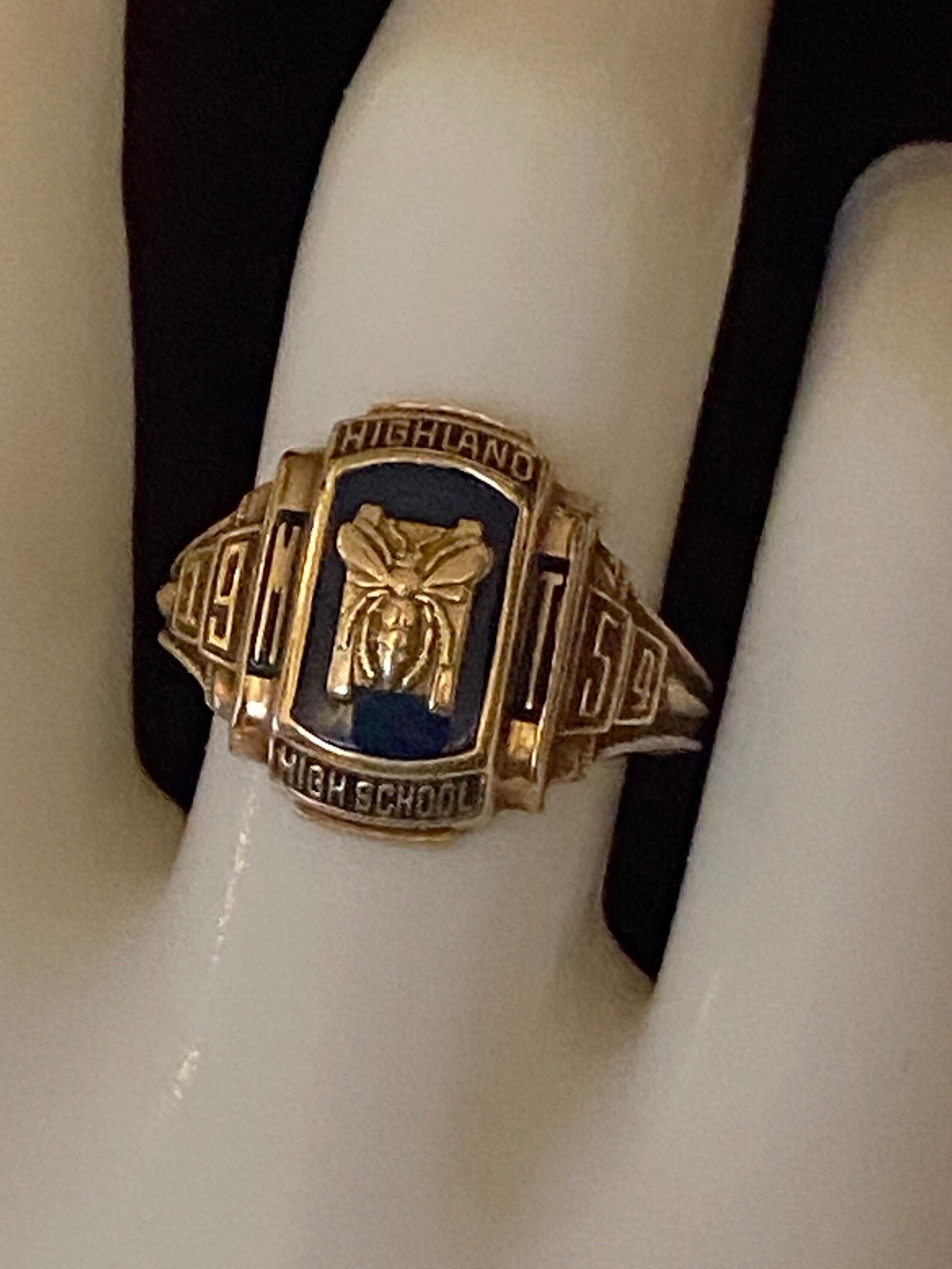 Vintage 1954 10K Yellow Gold Class Ring~size 7 - Etsy