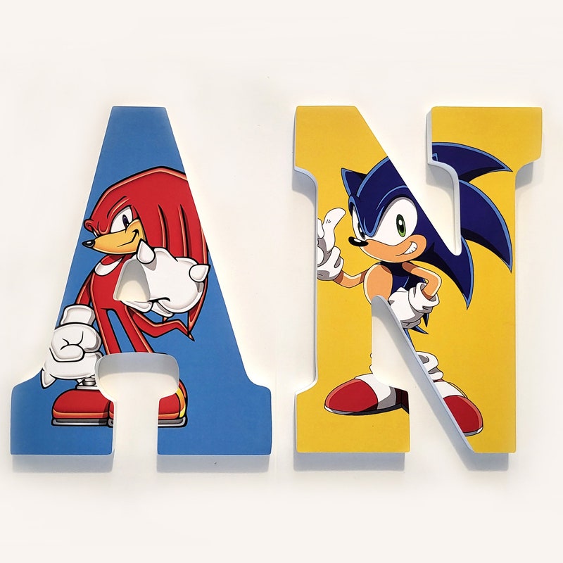 Sonic Wall Decal - Etsy