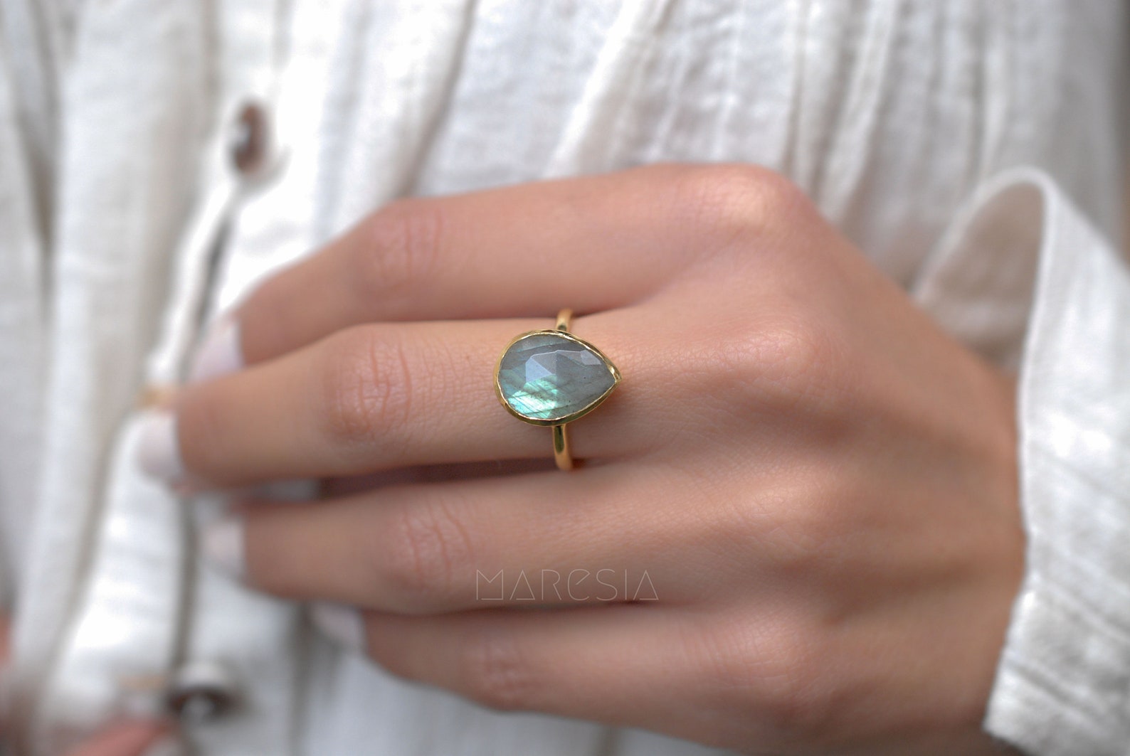 Rainbow Labradorite Tear Drop Ring Gemstone Natural 18k - Etsy