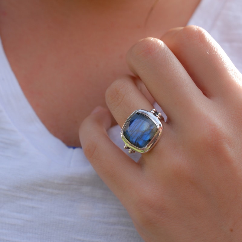 Labradorite Ring - Etsy