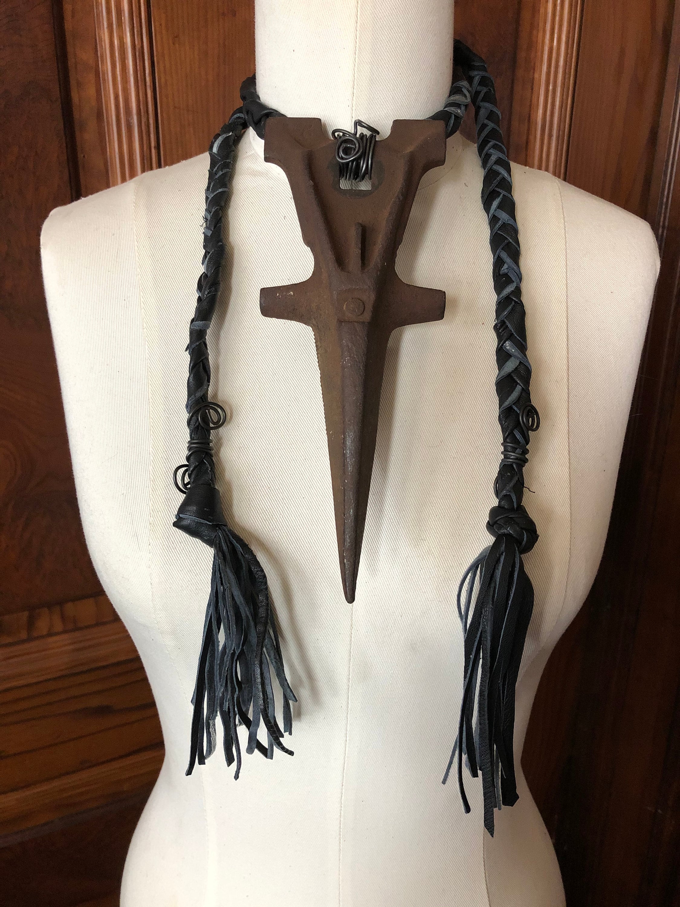 Iron Crow - Etsy Canada