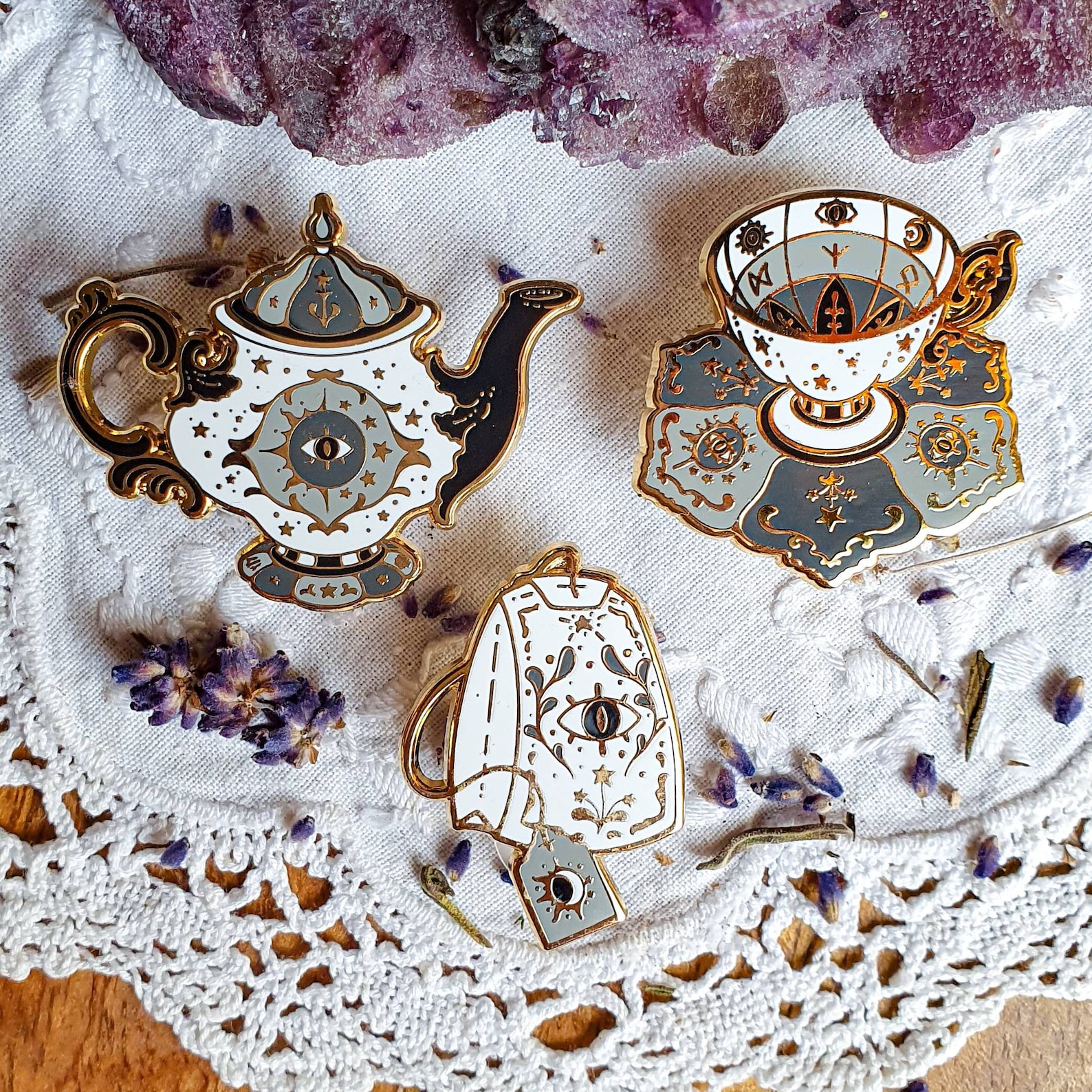 FORTUNE TELLING SET. Hard Enamel Pin. Witchy Pin. All Seeing - Etsy