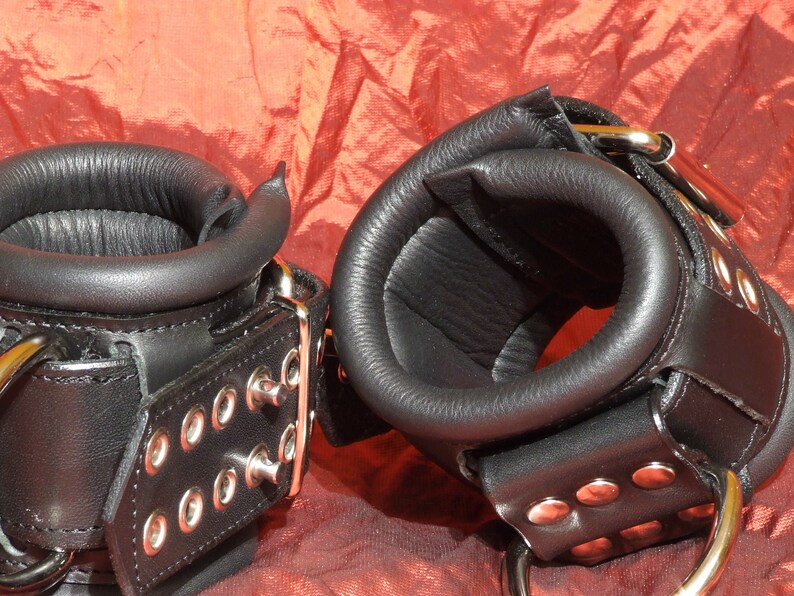 Ultra-Heavy Duty: Leather handcuffs 100 mm wide real | Etsy