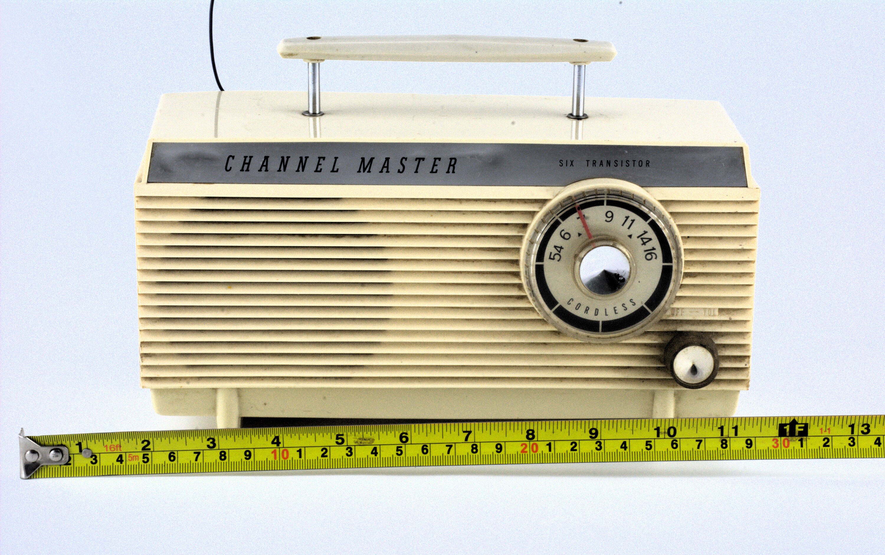Antique Channel Master Radio Six Transistor - Etsy