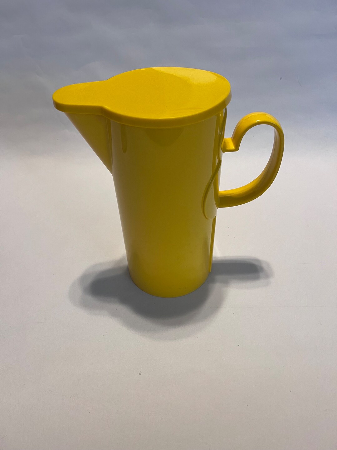 Vintage Mid Century Modern Dansk Melamine Pitcher Bright Yellow 2 Qt ...
