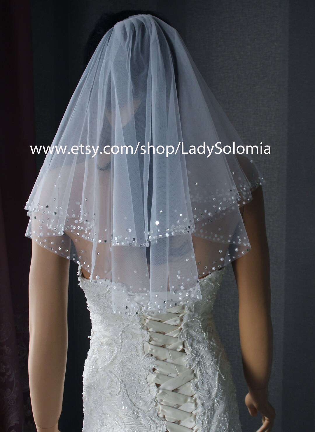 Crystal Veil Short Pearls Bridal Veil Shoulder Length Wedding Veil ...