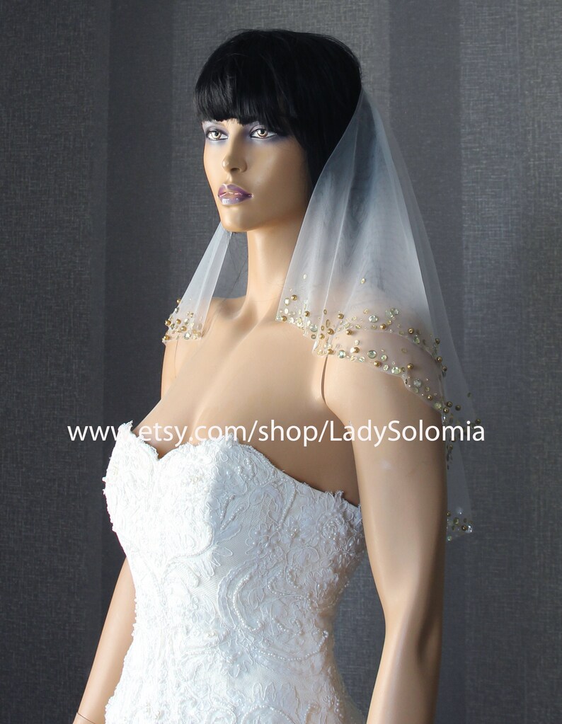 Gold Crystal Veil Short Pearls Bridal Veil Shoulder Length - Etsy
